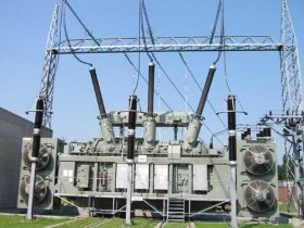 Purpose and maintenance of transformer bushings